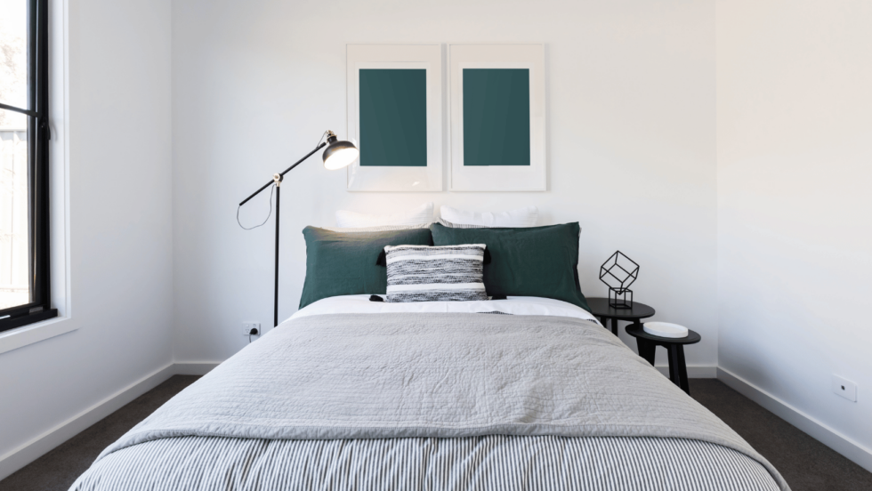 What Is The Difference Between Doonas, Quilts, And Duvets?